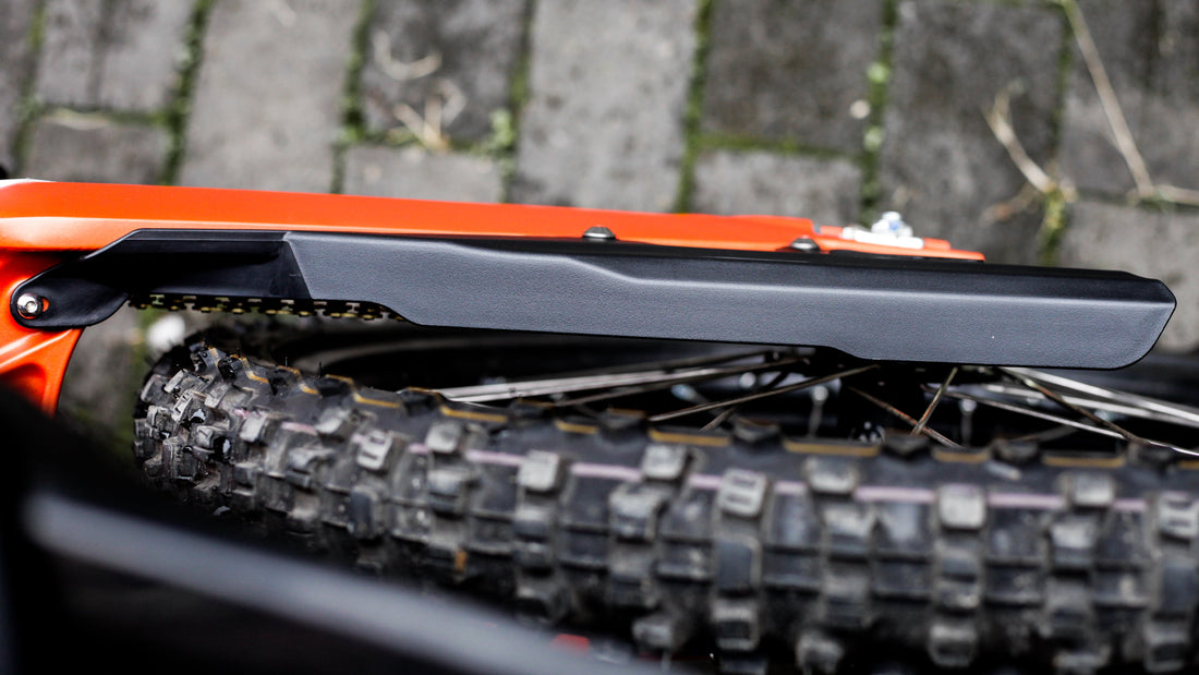Light Bee Upper Chain Guard – surronmotorcycles
